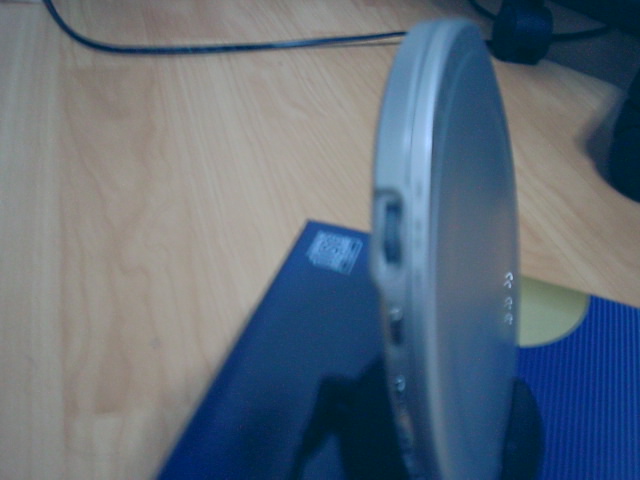 남댐에서 구입한 Sony D-EJ2000 (실버) | 오픈 케이스 갤러리